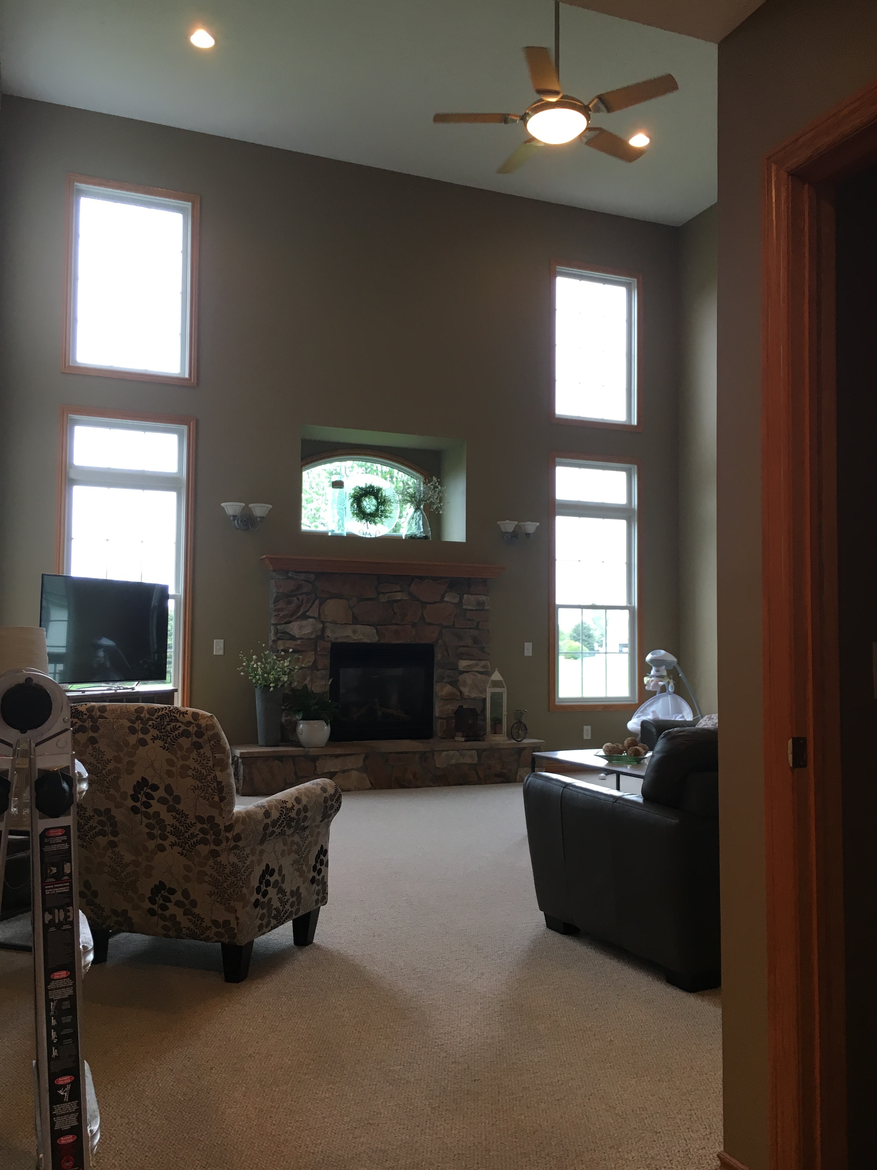 Great Room Transformation – Sisters that Shop